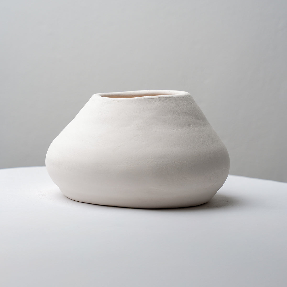 Ovo Vase (Bisque) | Paint-Your-Own Ceramic Vase | Crafted Clay ...